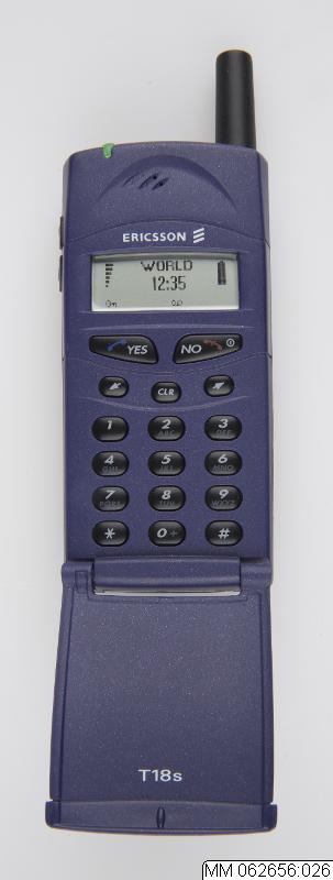 Kringla - mobiltelefon, telefon, Ericsson, Ericsson T18s, displaymodell