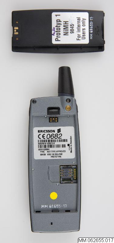 Kringla - mobiltelefon, telefon, Ericsson, Ericsson R380s, prototype