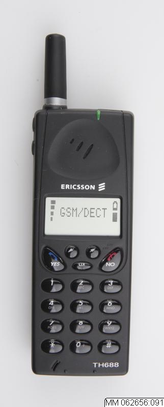 Kringla - mobiltelefon, telefon, Ericsson, Ericsson TH668, displaymodell