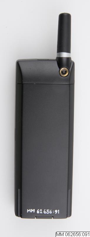 Kringla - mobiltelefon, telefon, Ericsson, Ericsson TH668, displaymodell